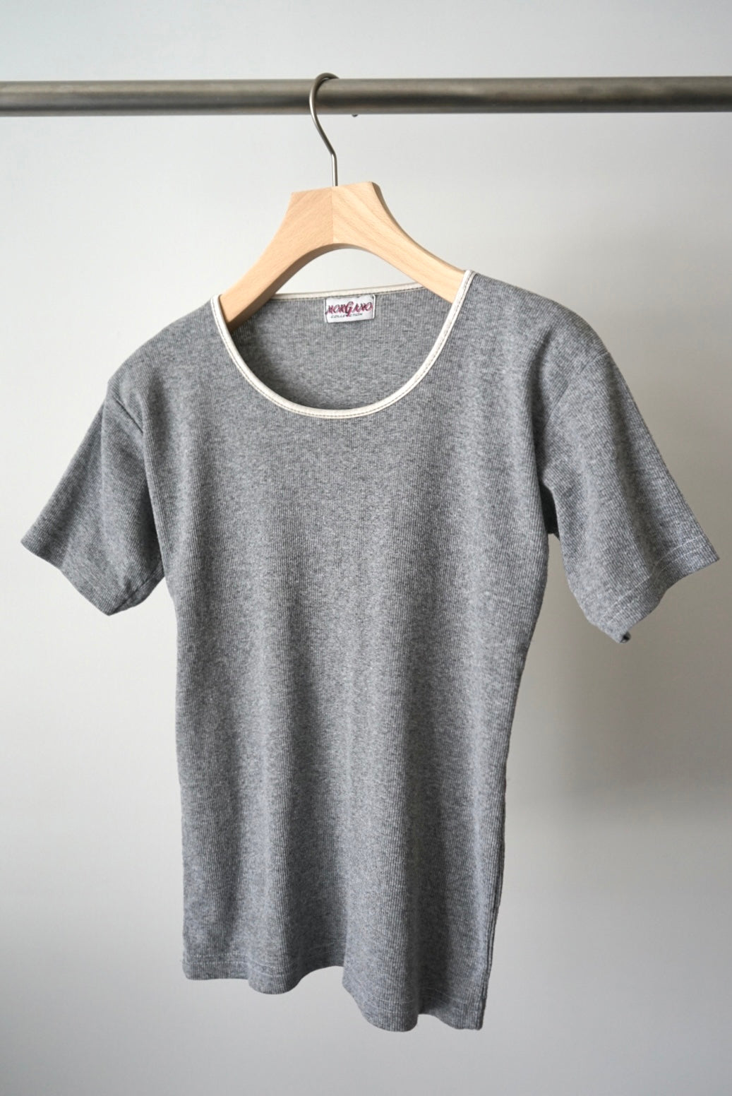 Piping rib tee – LOOT